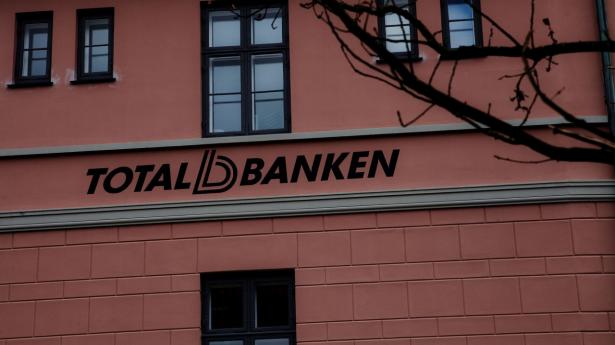 Totalbanken og Sparekassen Danmark får grønt lys til fusion af ...