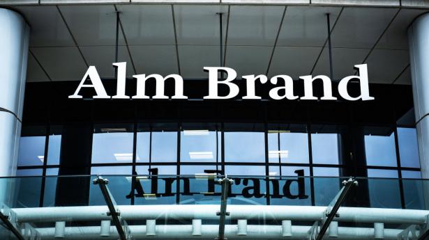 Direktør stopper øjeblikkeligt i Alm. Brands topledelse