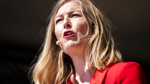 Helle Ib: Boss eller budding: Nu nærmer sandhedens time sig i opgør om ...