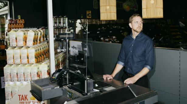 Iværksætter skrumper elregningen hos Salling: Har sparet millionbeløb