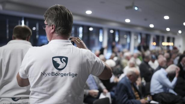Nye Borgerlige overlever – Martin Henriksen er ny formand