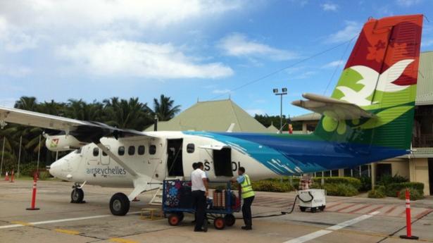 Flyanmeldelse: I propelfly over paradis
