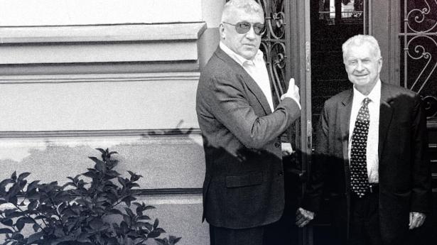 Oliemilliardær afviser alt: “Guselnikov røvede banken”