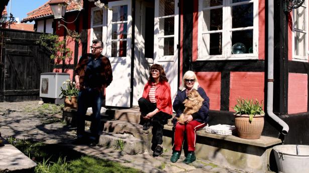 Ejer af verdens mindste hotel i København åbner pensionat i Svaneke, og ...